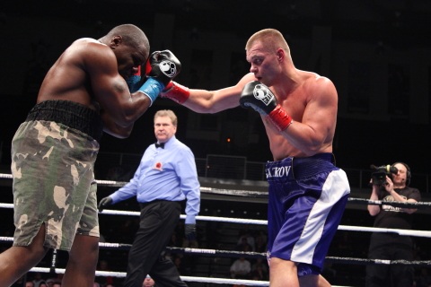 NBC Fight Night at Turning Stone Casino: Results and Photos